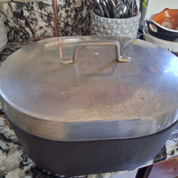 Magnalite | Kitchen | Magnalite Vintage 2 Oval Aluminum Roaster With ...
